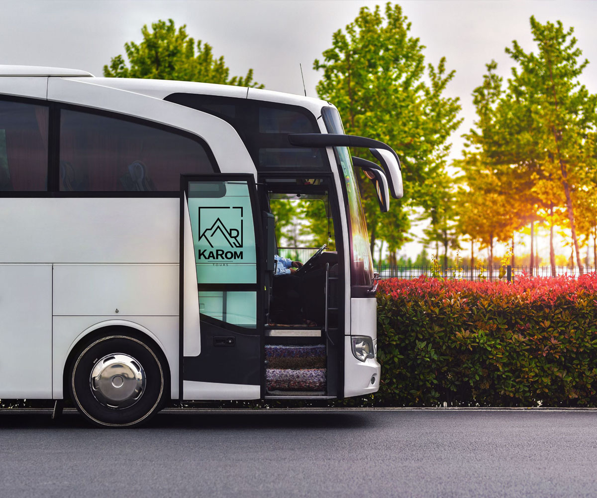 Karom Tours - Busside tellimine ja tellimusveod